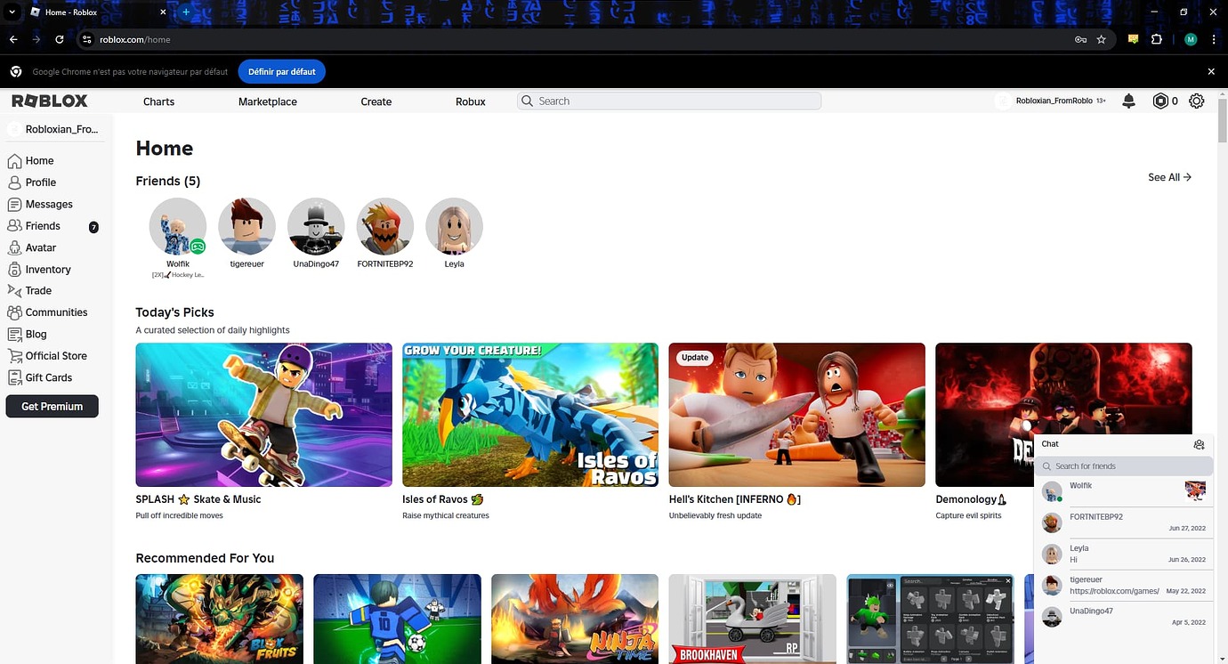 Top Nav-Bar is stretched, search-bar won't let me search what type i ...