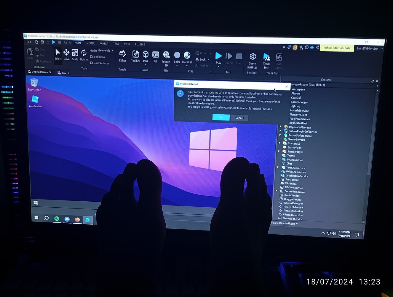 How to get the internal command bar on roblox studio - Platform Usage ...