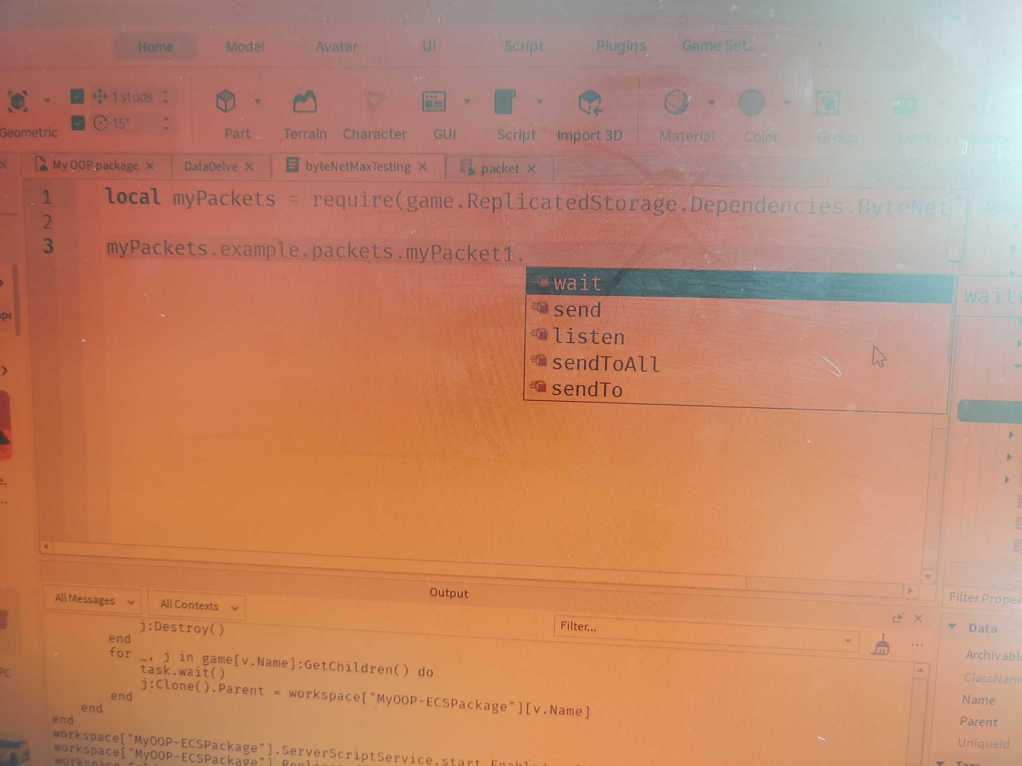 Intellisense works only when devloper-custom-class module is open ...